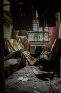 A Creepy Afternoon Alone in an Abandoned Hospital- Gonjiam Psychiatric ...